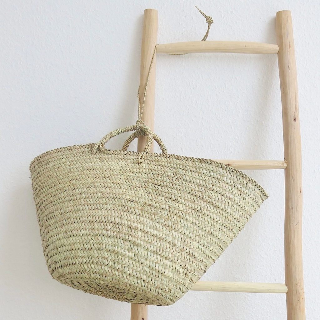 handgemachter Korb 'Ibiza look' - Palmblatt natur geflochten - Schöne Beute