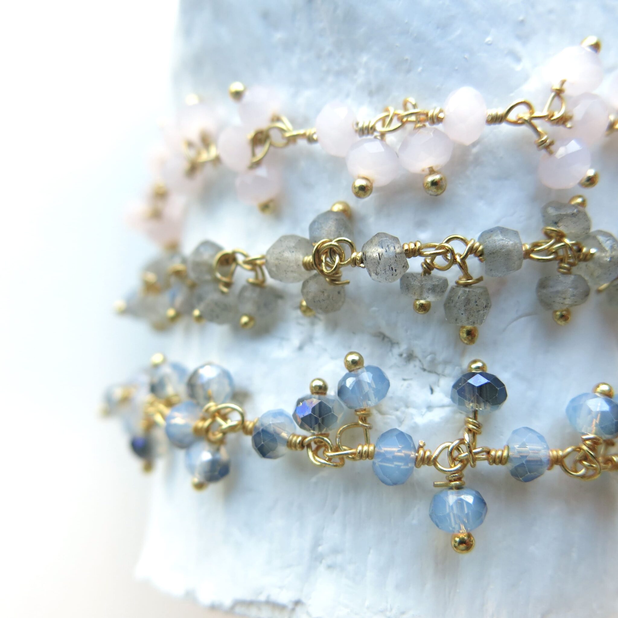 Gehäkeltes Armband mit Einzel Lünette Edelstein - Schöne Beute